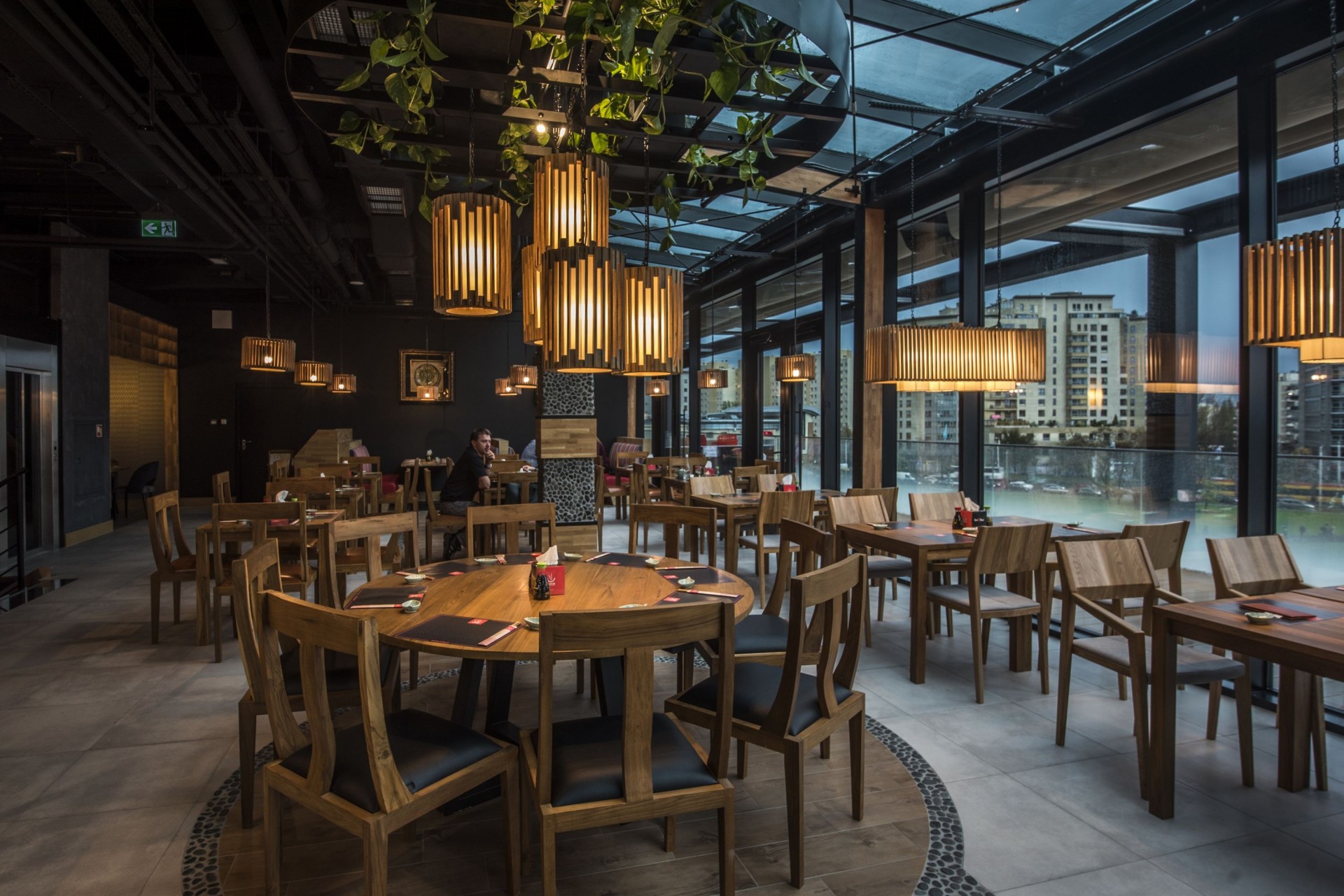 Azia Concept, Śródmieście, Warszawa - GdzieZjesc.info - Restauracja Warszawa Śródmieście,