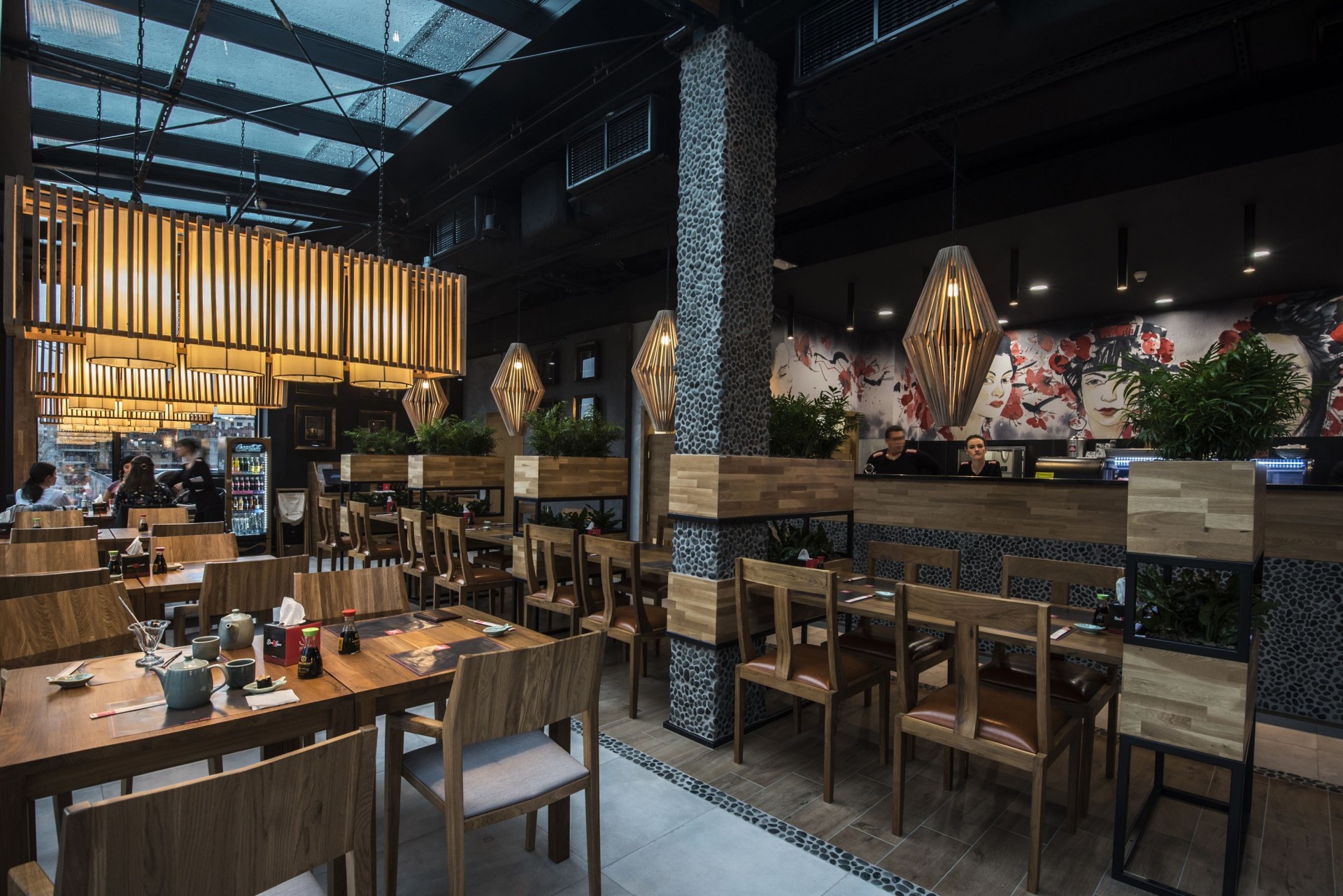 Azia Concept, Śródmieście, Warszawa - GdzieZjesc.info - Restauracja Warszawa Śródmieście,
